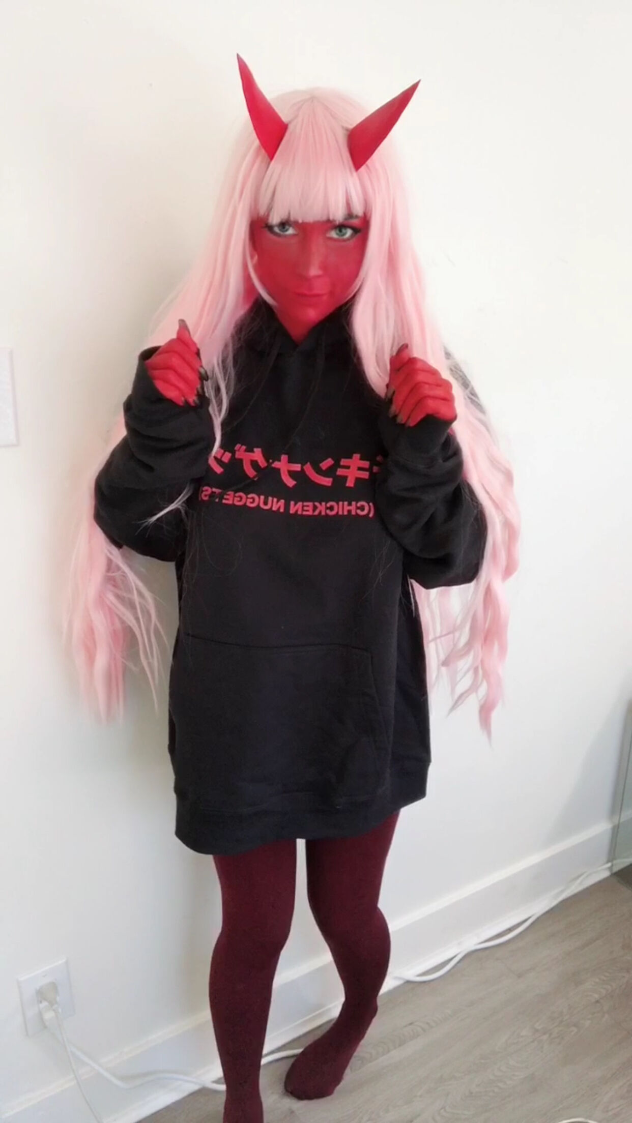 Depvailon.Com: Indigo White - Zero Two | Page 1/4